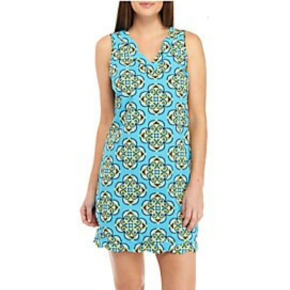 crown & ivy | Dresses | Crown Ivy Shift Dress Size 2 | Poshmark